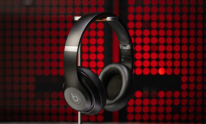 Beats Studio Pro评测：音质好评，价格小贵 - 知乎