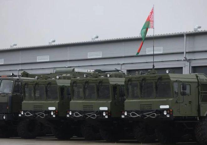 白俄获得新型Polonez-M MLRS火箭发射器以回应波兰M142 HIMARS - 知乎