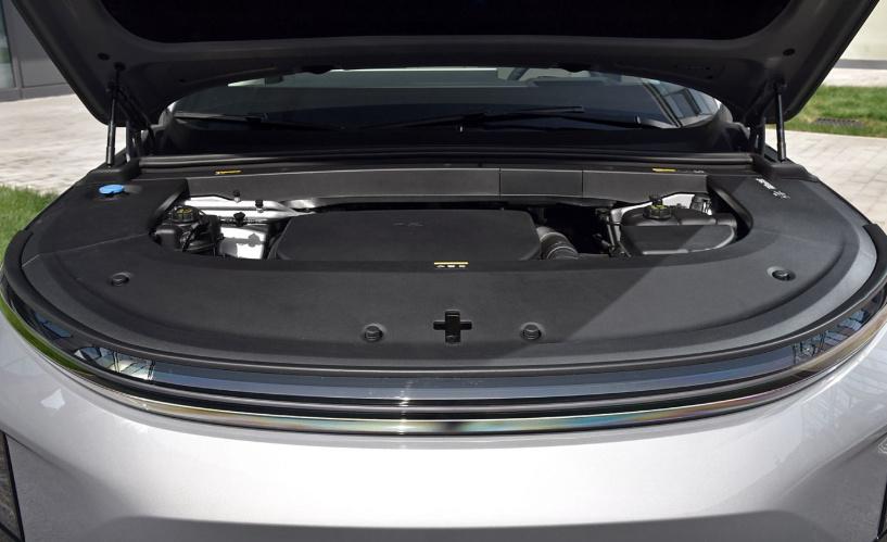 25万级新势力谁更适合家用？问界新M5 Ultra对比理想L6 - 知乎