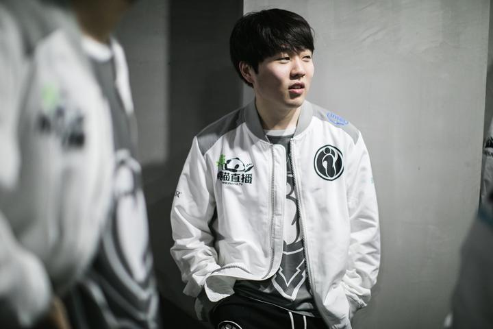 【iG Rookie 2018】双赛季常规赛MVP怎样炼成？ - 知乎