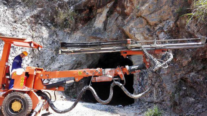 HYD200凿岩机蓄能器组件（见实物图） - 知乎