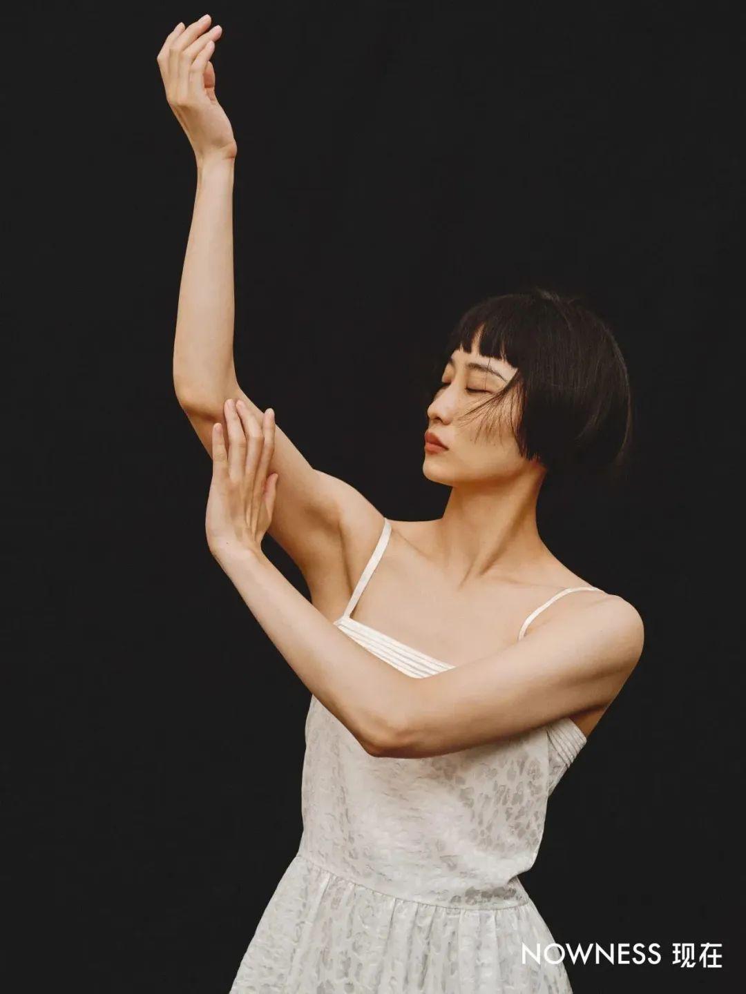 黄湘丽受邀拍摄「NOWNESS」7月刊封面大片，诠释“独角戏女王”自由真我的艺术态度 - 知乎