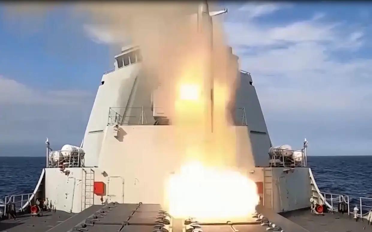 人民海军驱逐舰发展史（九）——海军现代化的中坚052D驱逐舰 - 知乎