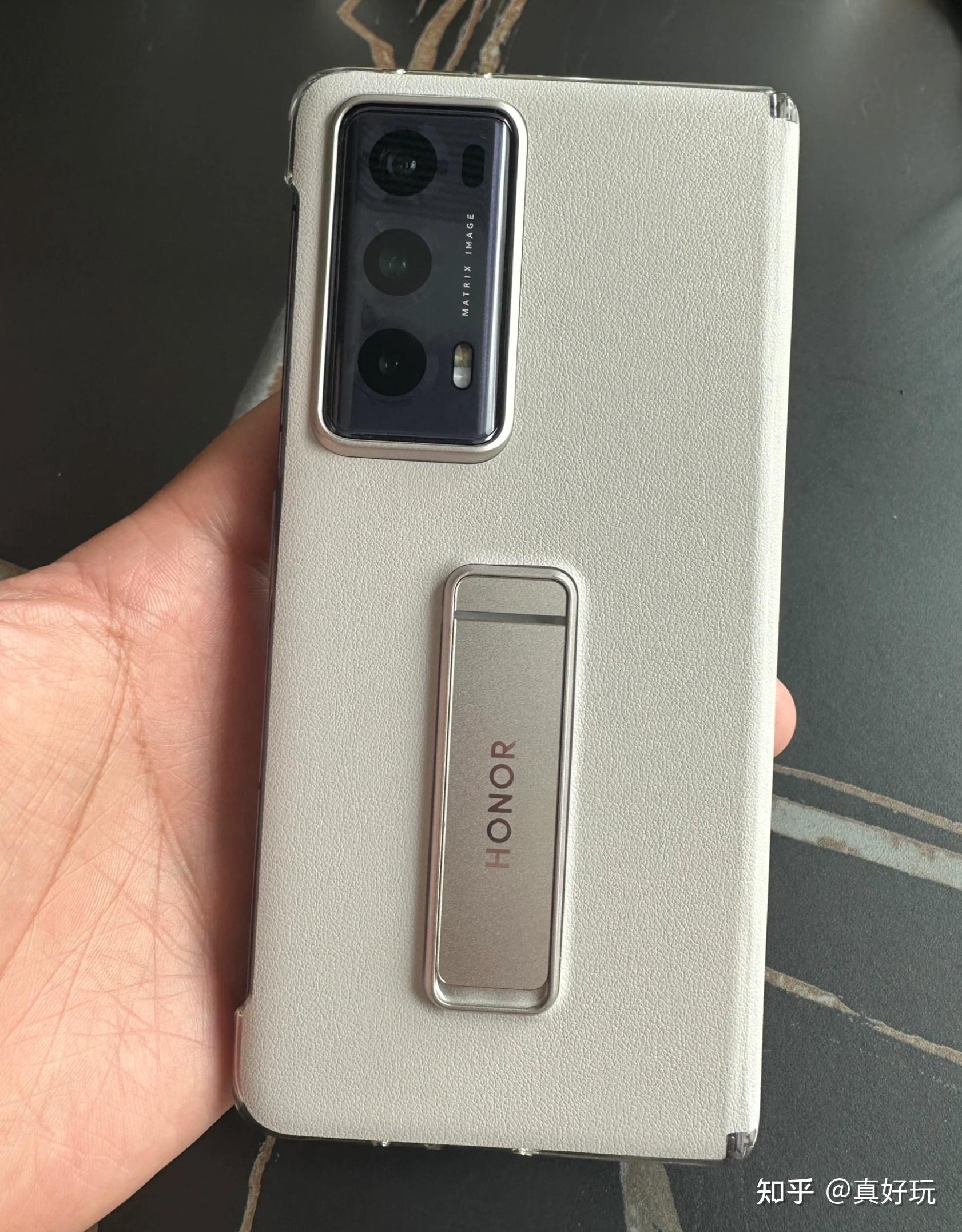 2023年双十一荣耀Magic V2会降价吗？荣耀magicv2值得买吗？荣耀折叠手机magicv2缺点有哪些？ - 知乎