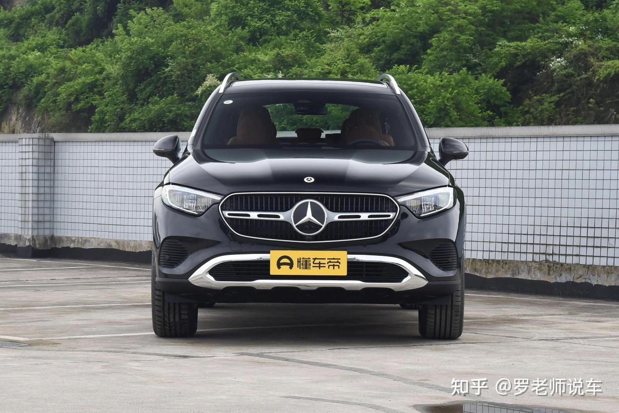 40万买一台让全家人都满意的家庭SUV，凯迪拉克XT6、福特探险者和奔驰GLC该怎么选？ - 知乎