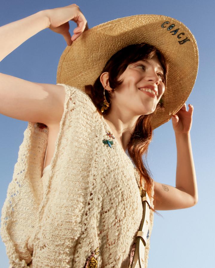 奢侈品媒体|Coach发布Coach x Observed By Us合作系列，从私人衣橱中获得灵感，释放无限创意||奢华奢侈媒体 Coach ...