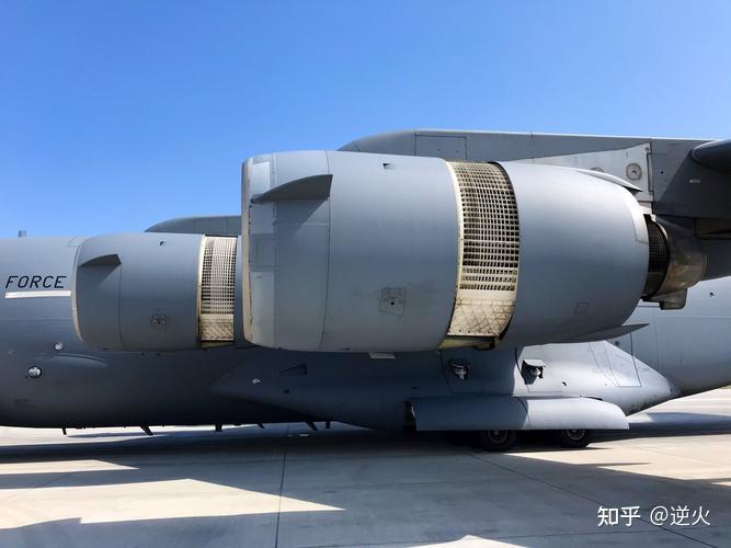 运20B也不如C17！长文全方面对比中美运输机，我依旧给运20打90分 - 知乎