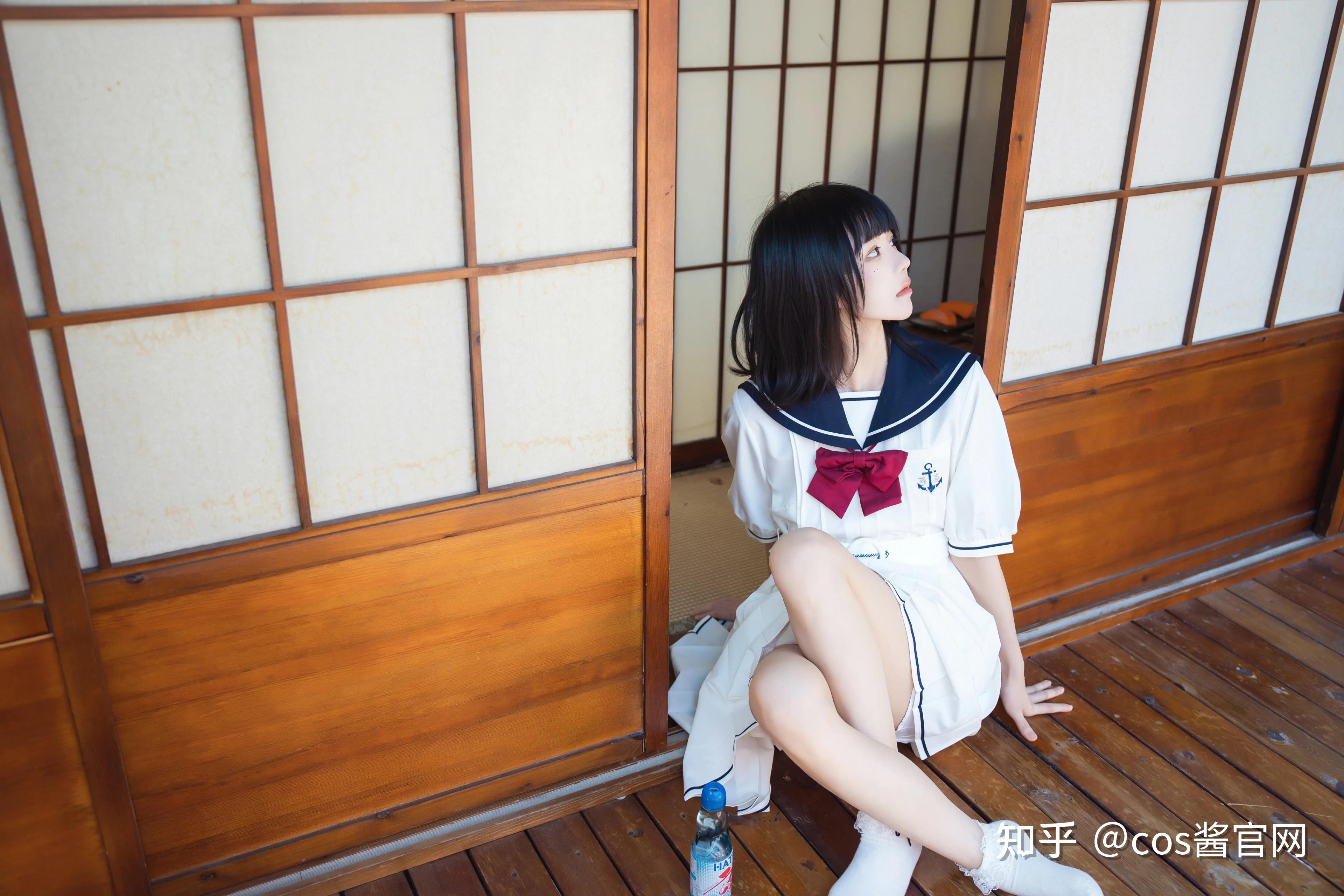 桜桃喵 - 盛夏制服 [39P-510.37 MB] - 知乎