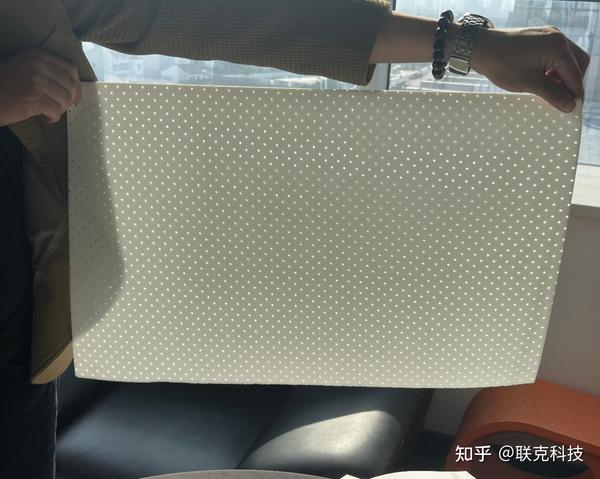 TPU/TPEE/ETPU超零界发泡材料在我们日常生活中的应用. - 知乎