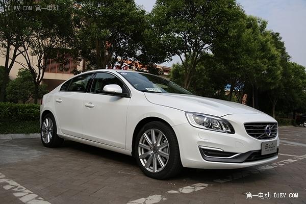 豪华插电式再添新兵 试驾沃尔沃S60L T6混合动力 - 知乎