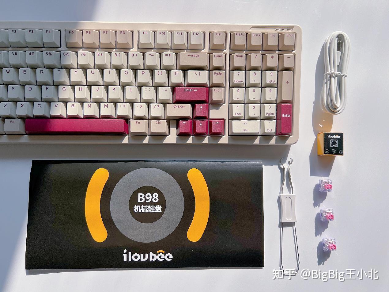 【拆解】不到300的胶坨坨，ILOVBEE B98键盘，到底堆了多少料？ - 知乎