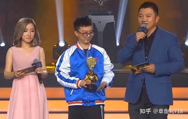 DOTA2：和lgd老板ruru谈恋爱是怎样一种体验？上万的耳机说送就送 - 知乎