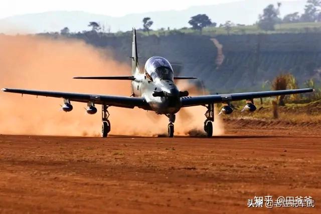 21世纪的螺旋桨战机，源自巴西的“超级巨嘴鸟”，A-29轻型攻击机 - 知乎
