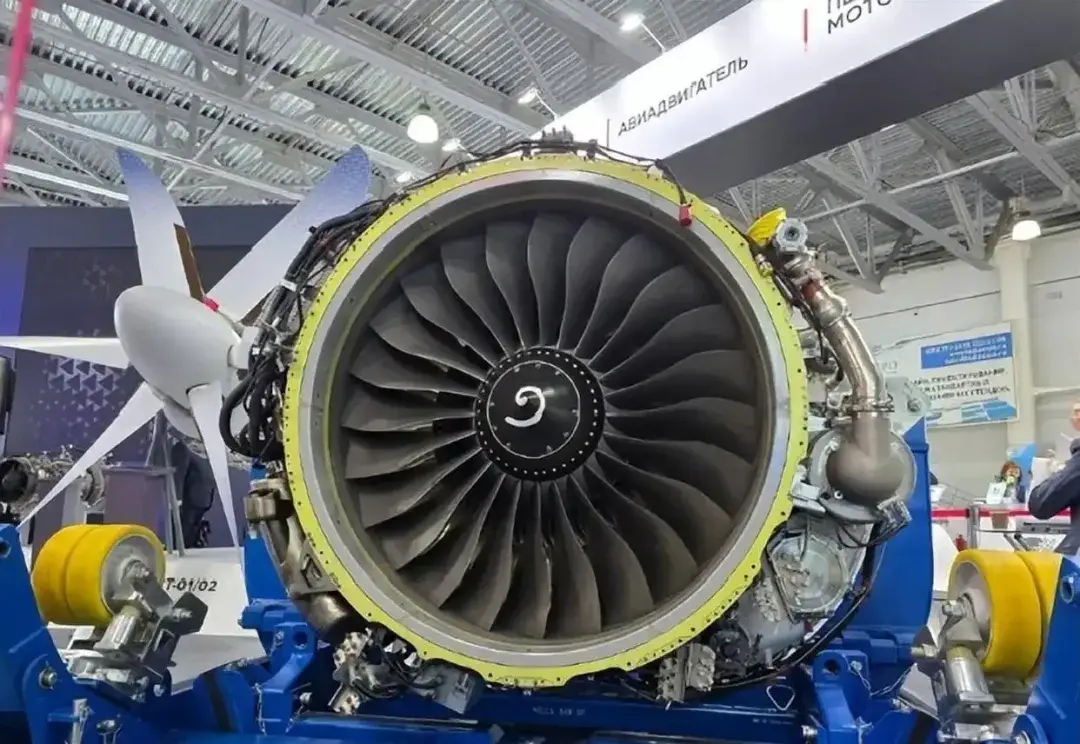 俄罗斯量产版PD-8涡扇发动机 - 知乎