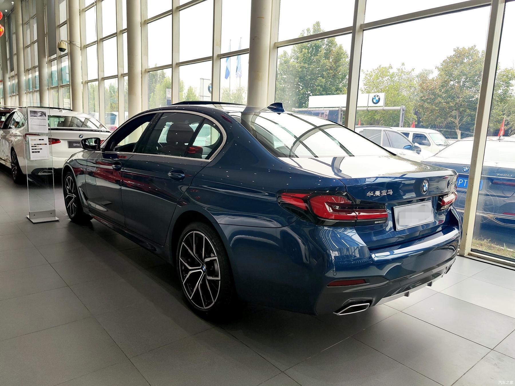 中期改款后谁更强？宝马530Li对比奔驰E300L - 知乎