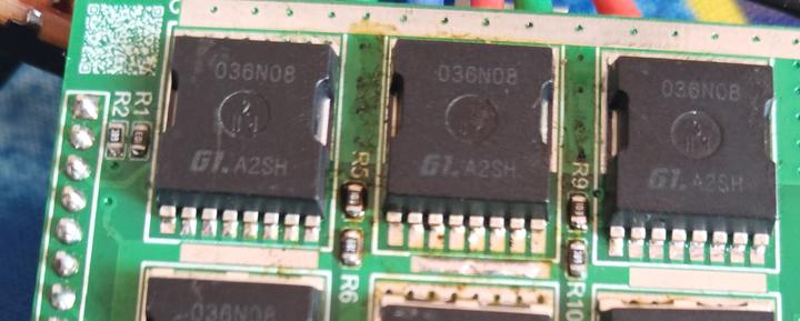 TOLL封装MOSFET 低内阻0.9毫欧 选型规格 - 知乎
