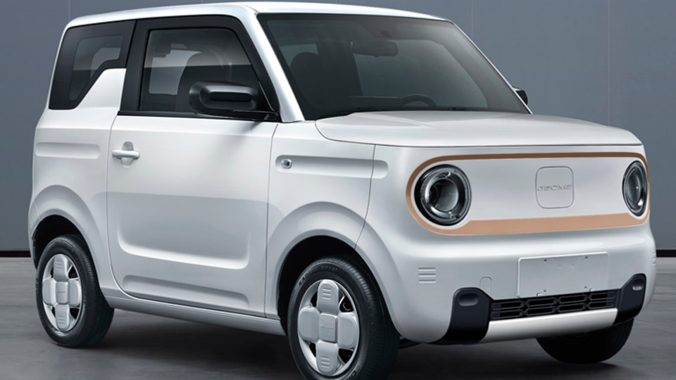 比宏光MINIEV多块大屏和天幕，吉利熊猫mini卖5万会火吗? - 知乎