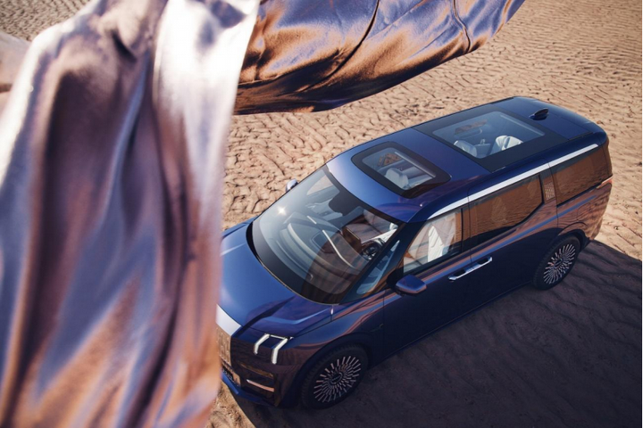 由光启幕，ZEEKR 009开启美学新境 - 知乎