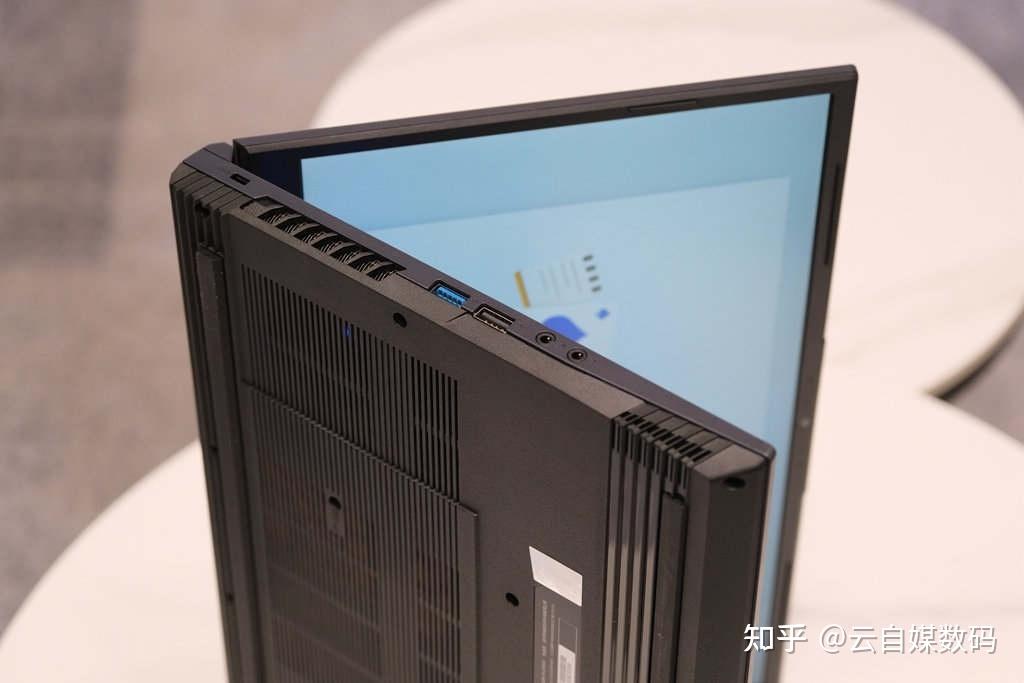 5000元档买什么笔记本？战神Z7-DA7NP无疑是最佳选择 - 知乎