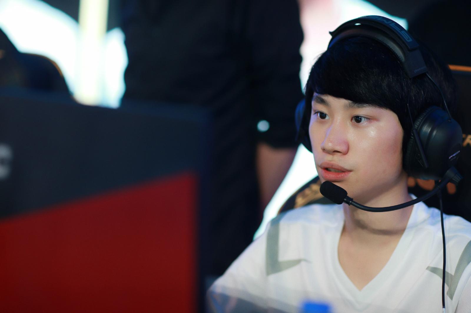 Doinb 专访：想一直留在中国，目标是再拿一次赛季MVP - 知乎