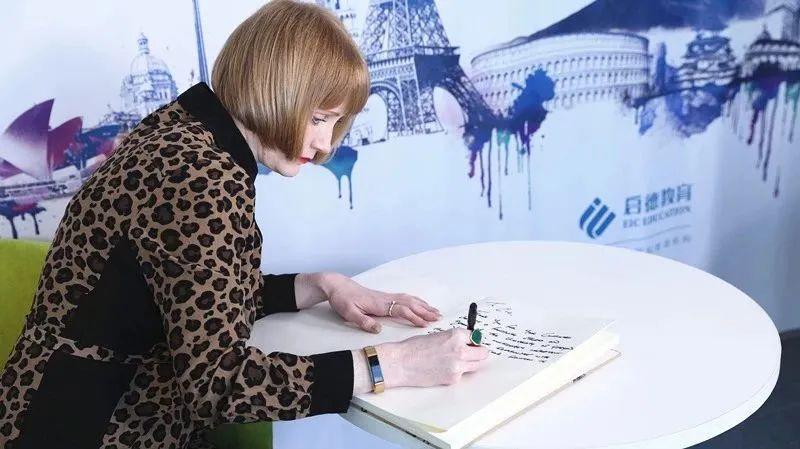 时隔4年，启德教育再次拜访英国格拉斯哥大学，大学表示将更加关注中国学生能力培养及职业发展 - 知乎