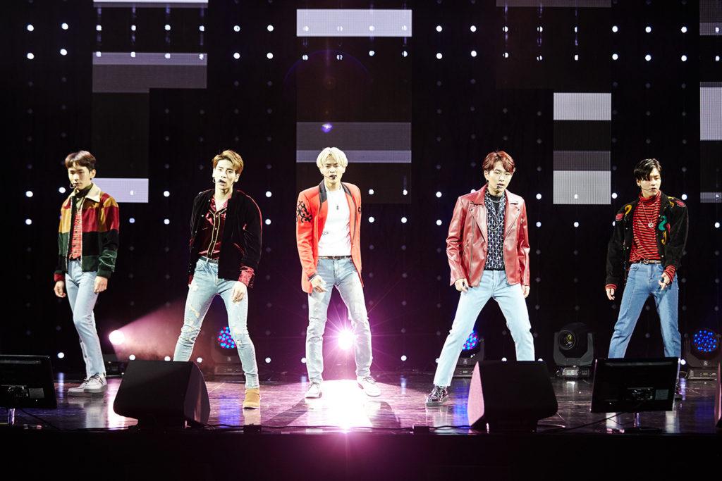 回顾：SHINee “SHINee 5th Album: 1 of 1” Showcase - 知乎