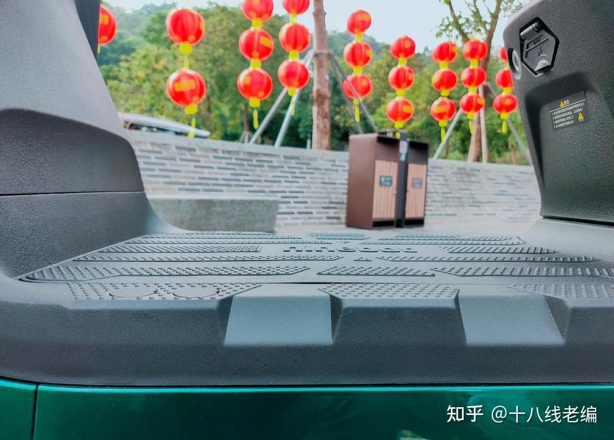 号称优化N系列所有短板，九号M95C电摩评测：107km+解决死亡摇摆 - 知乎