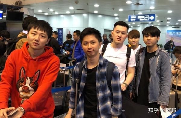 刘珂：“MoMo奉献”的Captain Mo - 知乎