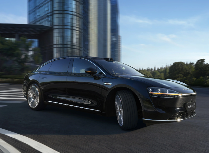 余承东直播力荐！享界S9 OTA升级，BBA彻底坐不住了 - 知乎