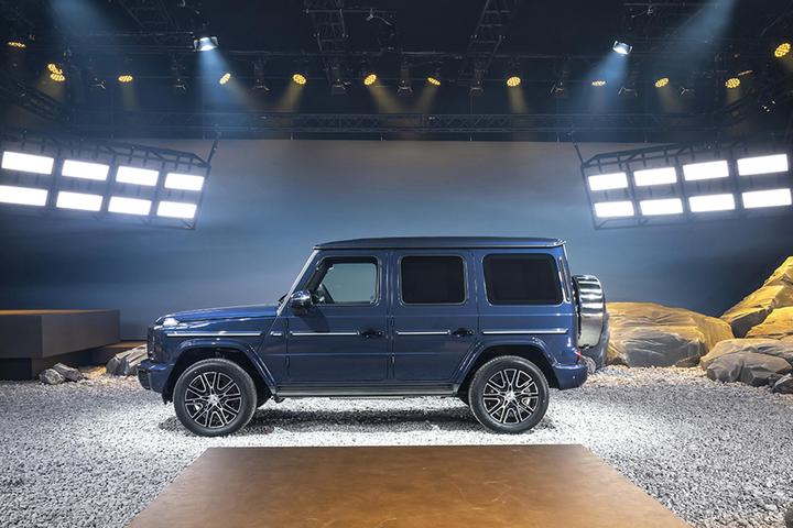 有钱人的“大玩具”！2025款奔驰G500、G63、G580两天后开启预售 - 知乎