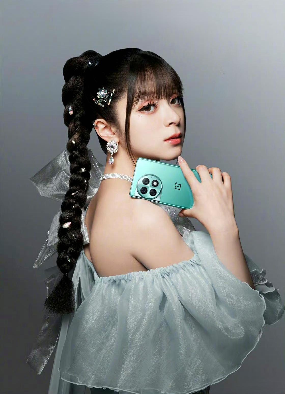 23年双11一加ace2pro和ace2对比怎么选择？