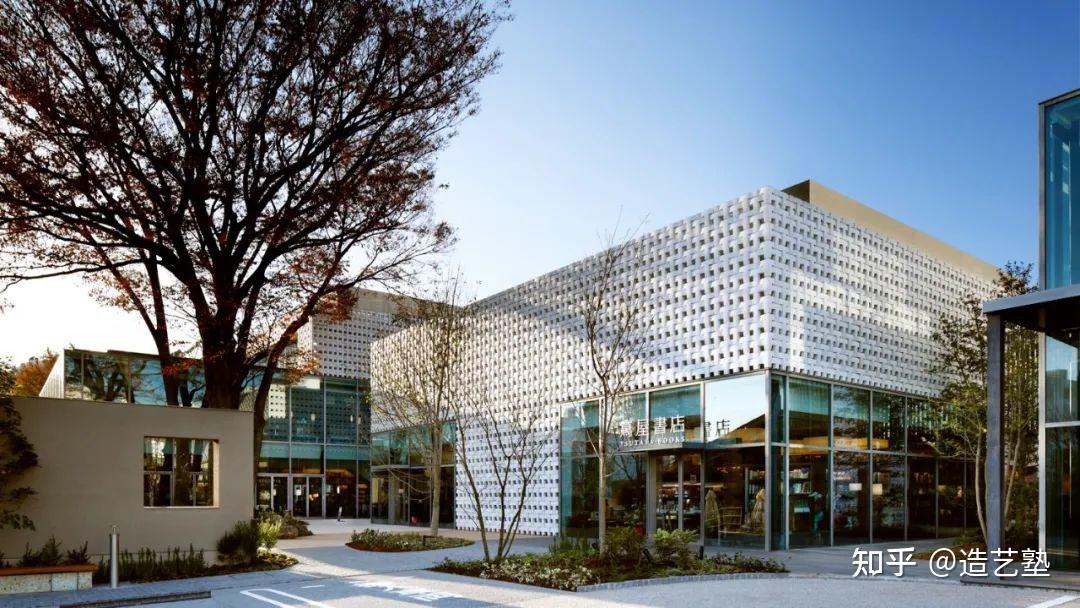 值得打卡！8家日本最美的书店与图书馆 - 知乎