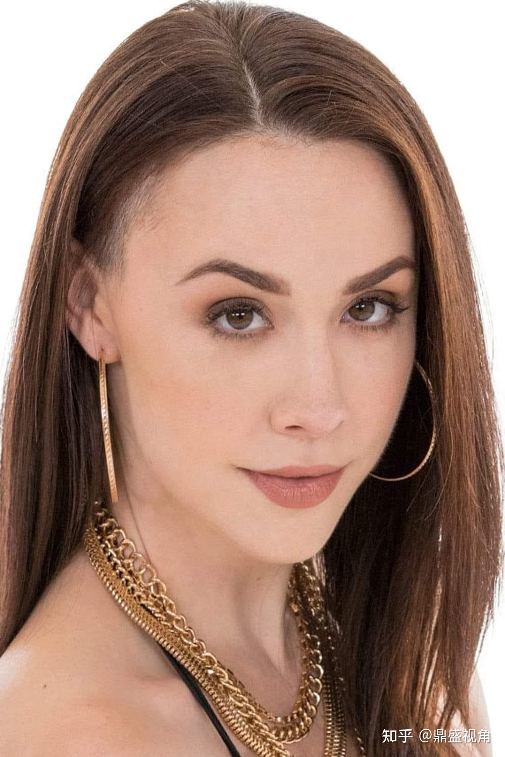 香奈儿·普雷斯顿(Chanel Preston)，拥有英德西血统的美丽女演员 - 知乎