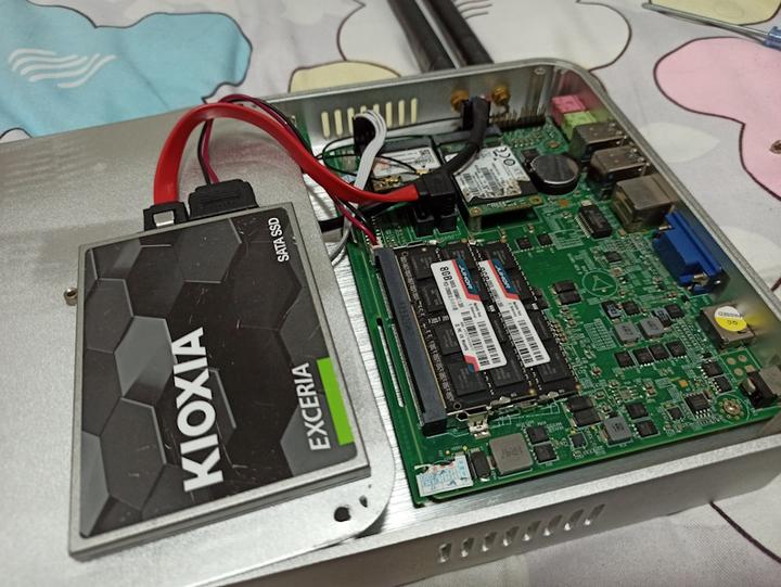 KIOXIA铠侠2.5寸SATA盘TC10 960GB版本性能测试与拆解 - 知乎